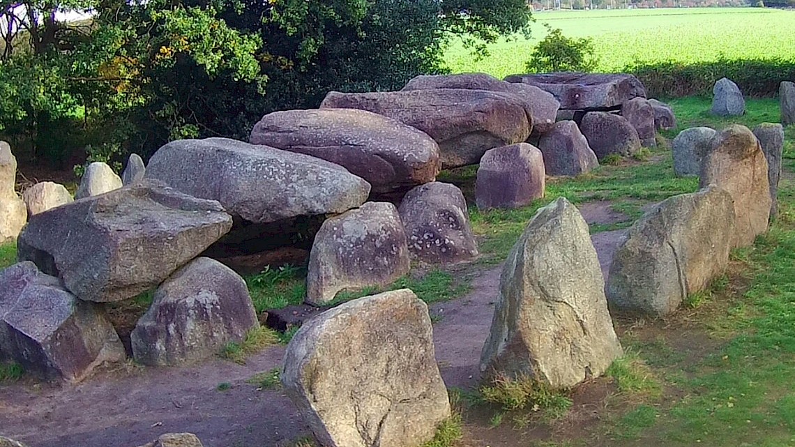 Hunebedden en schattige dorpjes - Naober Magazine